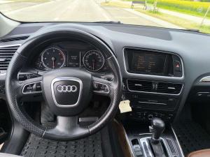 Pelēks Audi Q5 2009 Marijampole, ar dzinēja tilpumu 1.97 L un nobraukumu 290 tūkst. km par 7500 €, foto 17 vietnē AUTOMOTO.COM.LV