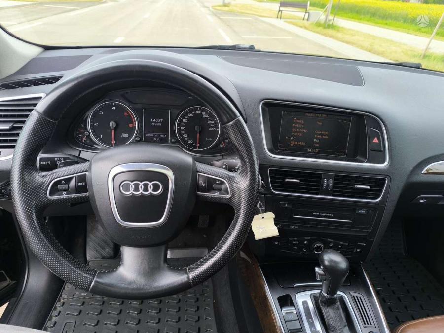Pelēks Audi Q5 2009 Marijampole, ar dzinēja tilpumu 1.97 L un nobraukumu 290 tūkst. km par 7500 €, foto 17 vietnē AUTOMOTO.COM.LV