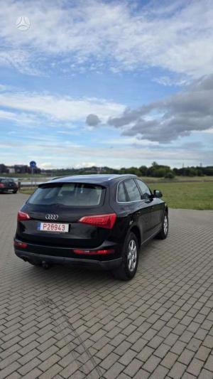 Pelēks Audi Q5 2009 Kauņa, ar dzinēja tilpumu 1.97 L un nobraukumu 320 tūkst. km par 6850 €, foto 10 vietnē AUTOMOTO.COM.LV