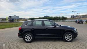 Pelēks Audi Q5 2009 Kauņa, ar dzinēja tilpumu 1.97 L un nobraukumu 320 tūkst. km par 6850 €, foto 12 vietnē AUTOMOTO.COM.LV