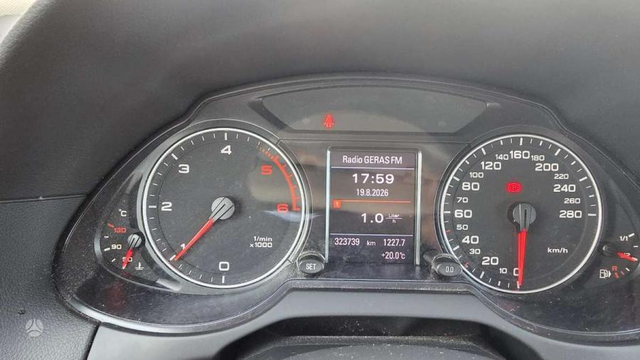 Pelēks Audi Q5 2009 Kauņa, ar dzinēja tilpumu 1.97 L un nobraukumu 320 tūkst. km par 6850 €, foto 22 vietnē AUTOMOTO.COM.LV