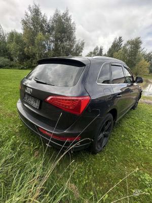 Серый Ауди Ку 5 2009 в Радвилишкис, объемом двигателя 2.97 л и пробегом 400 тыс. км за 3500 €, фото 3 на AUTOMOTO.COM.LV