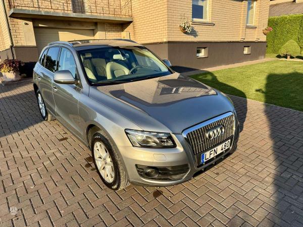 Grey Audi Q5 2009 in Anyksciai, with an engine capacity of 1.97 L and mileage of 377 thousand km for 7000 €, photo 3 on AUTOMOTO.COM.LV