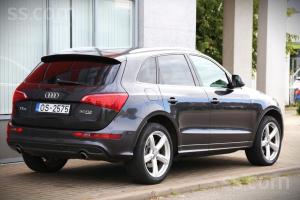 Pelēks Audi Q5 2009 Rīga, ar dzinēja tilpumu 3.00 L un nobraukumu 306 tūkst. km par 7995 €, foto 7 vietnē AUTOMOTO.COM.LV