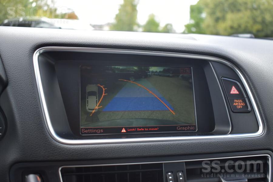 Pelēks Audi Q5 2009 Kuldīga, ar dzinēja tilpumu 3.00 L un nobraukumu 0 tūkst. km par 8350 €, foto 12 vietnē AUTOMOTO.COM.LV