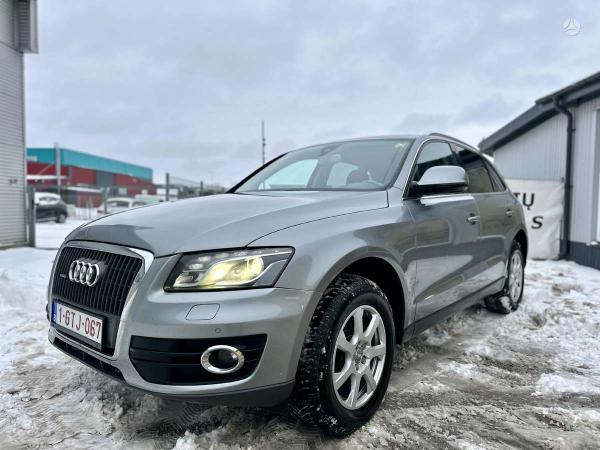 Grey Audi Q5 2010 in Siauliai, with an engine capacity of 1.97 L and mileage of 265 thousand km for 8950 €, photo 1 on AUTOMOTO.COM.LV