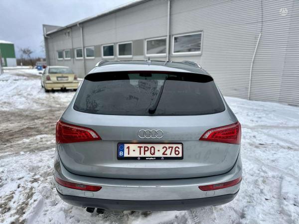 Grey Audi Q5 2010 in Siauliai, with an engine capacity of 1.97 L and mileage of 265 thousand km for 8950 €, photo 6 on AUTOMOTO.COM.LV