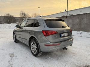 Pelēks Audi Q5 2010 Klaipėda, ar dzinēja tilpumu 3.20 L un nobraukumu 269 tūkst. km par 8300 €, foto 7 vietnē AUTOMOTO.COM.LV