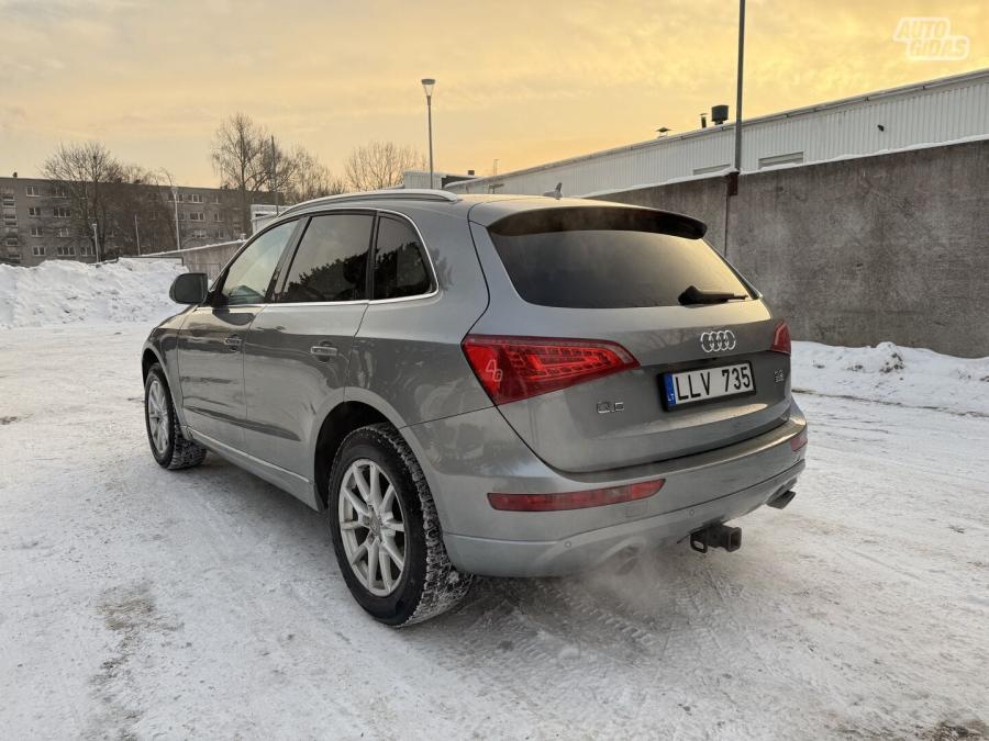 Pelēks Audi Q5 2010 Klaipėda, ar dzinēja tilpumu 3.20 L un nobraukumu 269 tūkst. km par 8300 €, foto 7 vietnē AUTOMOTO.COM.LV