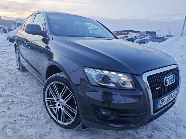 Pelēks Audi Q5 2010 Viļņa, ar dzinēja tilpumu 2.97 L un nobraukumu 235 tūkst. km par 9500 €, foto 5 vietnē AUTOMOTO.COM.LV