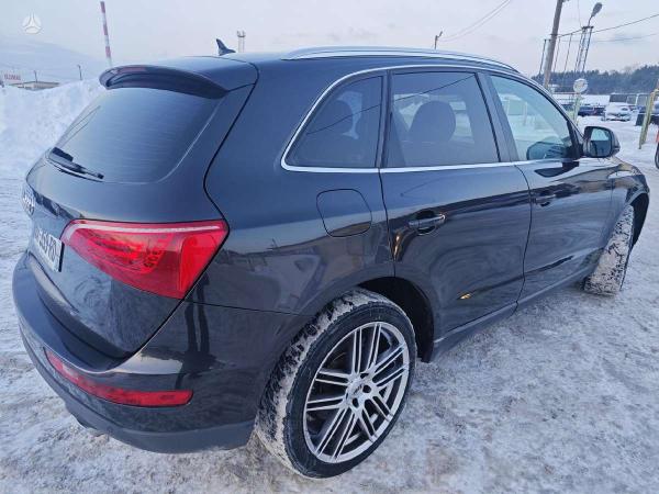 Pelēks Audi Q5 2010 Viļņa, ar dzinēja tilpumu 2.97 L un nobraukumu 235 tūkst. km par 9500 €, foto 10 vietnē AUTOMOTO.COM.LV