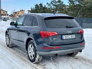 Grey Audi Q5 2010 in Vilnius, with an engine capacity of 1.98 L and mileage of 230 thousand km for 6500 €, photo 6 on AUTOMOTO.COM.LV