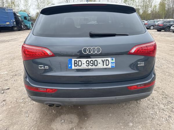 Grey Audi Q5 2010 in Kaunas, with an engine capacity of 2.00 L and mileage of 297 thousand km for 9950 €, photo 6 on AUTOMOTO.COM.LV