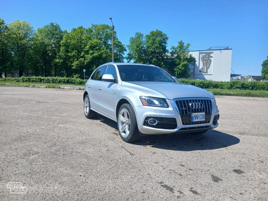 Grey Audi Q5 2010 in Kaunas, with an engine capacity of 3.20 L and mileage of 221 thousand km for 7700 €, photo 1 on AUTOMOTO.COM.LV
