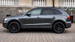 Grey Audi Q5 2010 in Jelgava, with an engine capacity of 3.00 L and mileage of 303 thousand km for 9599 €, photo 7 on AUTOMOTO.COM.LV