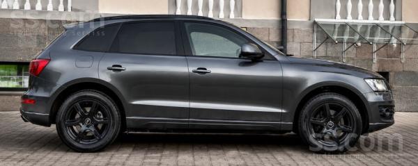 Grey Audi Q5 2010 in Jelgava, with an engine capacity of 3.00 L and mileage of 303 thousand km for 8500 €, photo 5 on AUTOMOTO.COM.LV