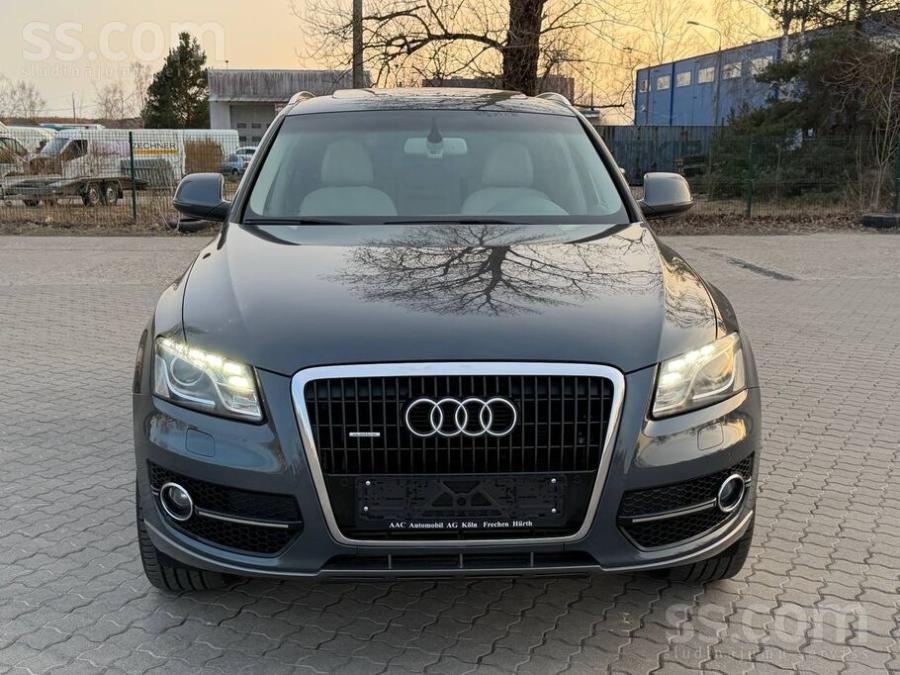 Pelēks Audi Q5 2010 Rīga, ar dzinēja tilpumu 3.00 L un nobraukumu 0 tūkst. km par 8550 €, foto 9 vietnē AUTOMOTO.COM.LV