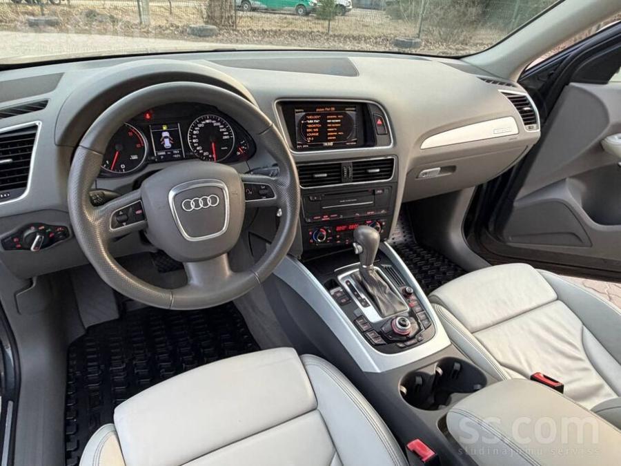 Pelēks Audi Q5 2010 Rīga, ar dzinēja tilpumu 3.00 L un nobraukumu 0 tūkst. km par 8550 €, foto 18 vietnē AUTOMOTO.COM.LV
