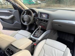 Pelēks Audi Q5 2010 Rīga, ar dzinēja tilpumu 3.00 L un nobraukumu 0 tūkst. km par 8550 €, foto 30 vietnē AUTOMOTO.COM.LV