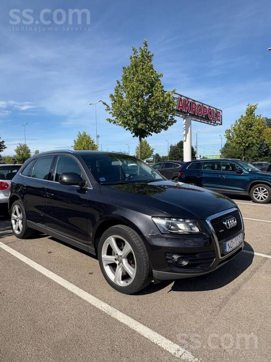 Pelēks Audi Q5 2010 Rīga, ar dzinēja tilpumu 3.00 L un nobraukumu 247 tūkst. km par 11500 €, foto 4 vietnē AUTOMOTO.COM.LV