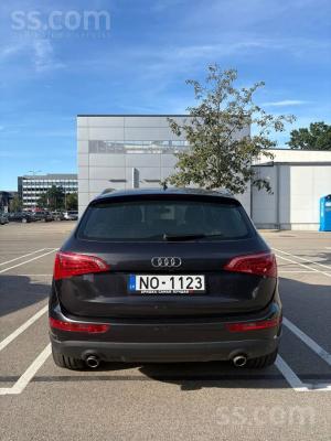 Pelēks Audi Q5 2010 Rīga, ar dzinēja tilpumu 3.00 L un nobraukumu 247 tūkst. km par 11500 €, foto 5 vietnē AUTOMOTO.COM.LV