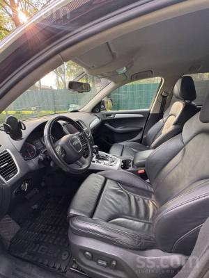 Pelēks Audi Q5 2010 Rīga, ar dzinēja tilpumu 3.00 L un nobraukumu 247 tūkst. km par 11500 €, foto 8 vietnē AUTOMOTO.COM.LV
