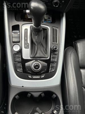 Pelēks Audi Q5 2010 Rīga, ar dzinēja tilpumu 3.00 L un nobraukumu 247 tūkst. km par 11500 €, foto 18 vietnē AUTOMOTO.COM.LV