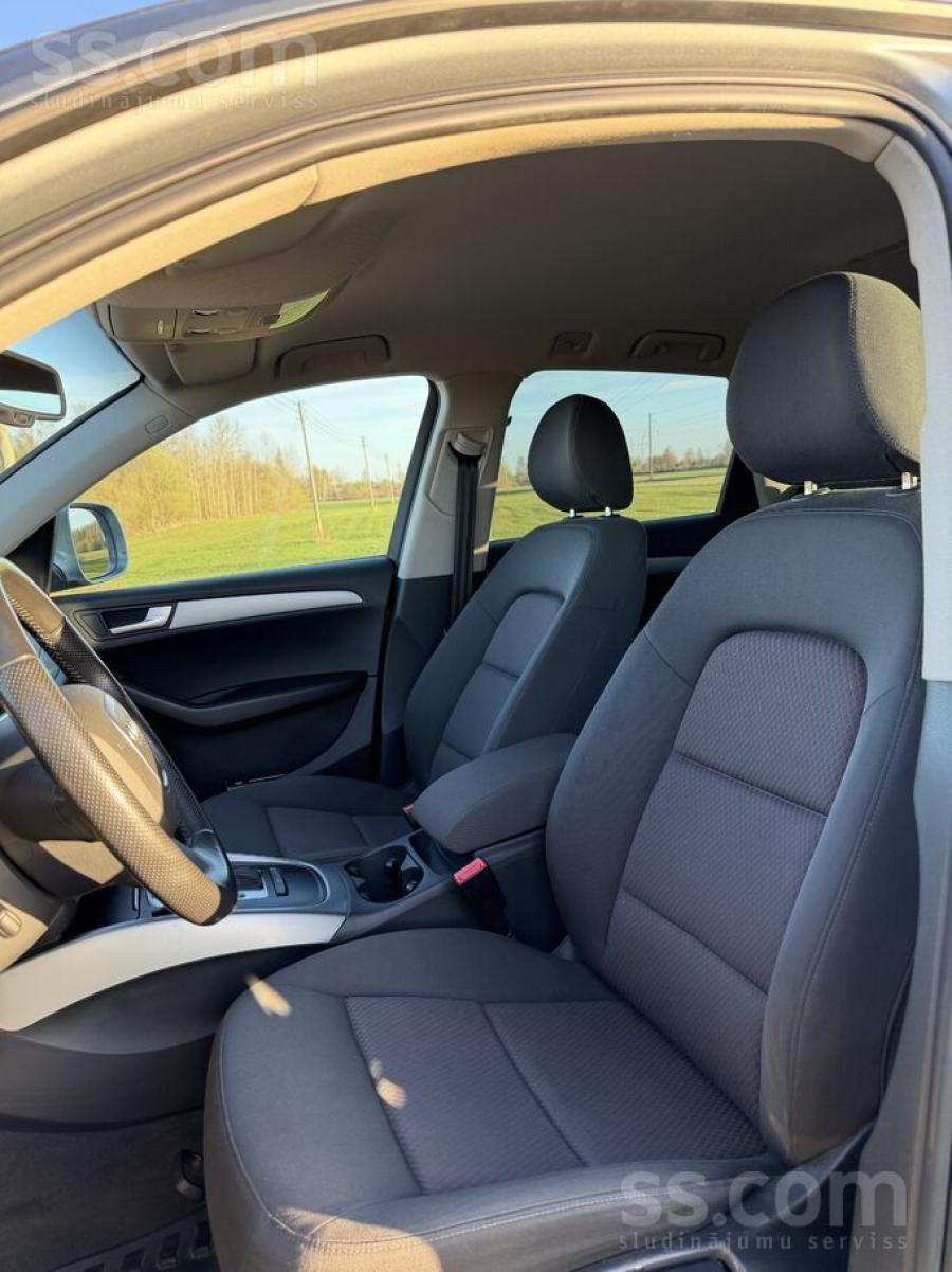 Pelēks Audi Q5 2010 Aizkraukle, ar dzinēja tilpumu 2.00 L un nobraukumu 300 tūkst. km par 9600 €, foto 5 vietnē AUTOMOTO.COM.LV