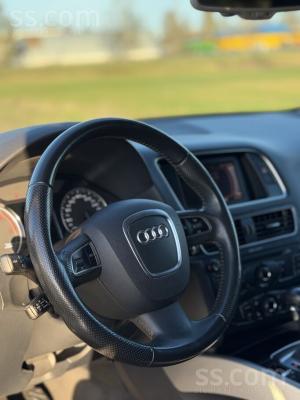 Pelēks Audi Q5 2010 Aizkraukle, ar dzinēja tilpumu 2.00 L un nobraukumu 300 tūkst. km par 9600 €, foto 9 vietnē AUTOMOTO.COM.LV