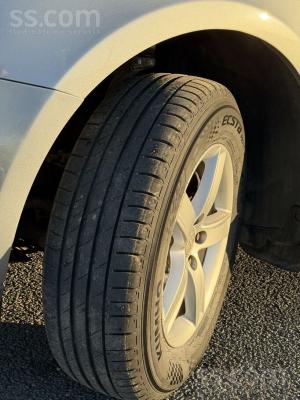 Pelēks Audi Q5 2010 Aizkraukle, ar dzinēja tilpumu 2.00 L un nobraukumu 300 tūkst. km par 9600 €, foto 14 vietnē AUTOMOTO.COM.LV