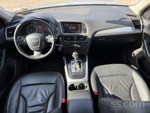 Pelēks Audi Q5 2010 Daugavpils, ar dzinēja tilpumu 2.00 L un nobraukumu 227 tūkst. km par 9250 €, foto 10 vietnē AUTOMOTO.COM.LV