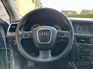 Pelēks Audi Q5 2010 Tukums, ar dzinēja tilpumu 2.00 L un nobraukumu 185 tūkst. km par 7990 €, foto 17 vietnē AUTOMOTO.COM.LV
