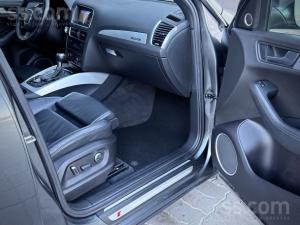 Pelēks Audi Q5 2010 Rīga, ar dzinēja tilpumu 3.00 L un nobraukumu 236 tūkst. km par 12750 €, foto 12 vietnē AUTOMOTO.COM.LV