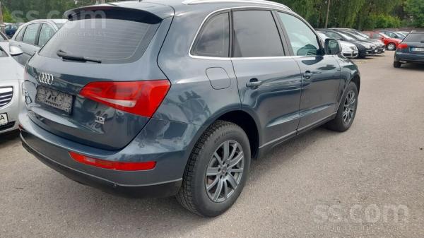 Серый Ауди Ку 5 2010 в Рига, объемом двигателя 2.00 л и пробегом 307 тыс. км за 6200 €, фото 9 на AUTOMOTO.COM.LV