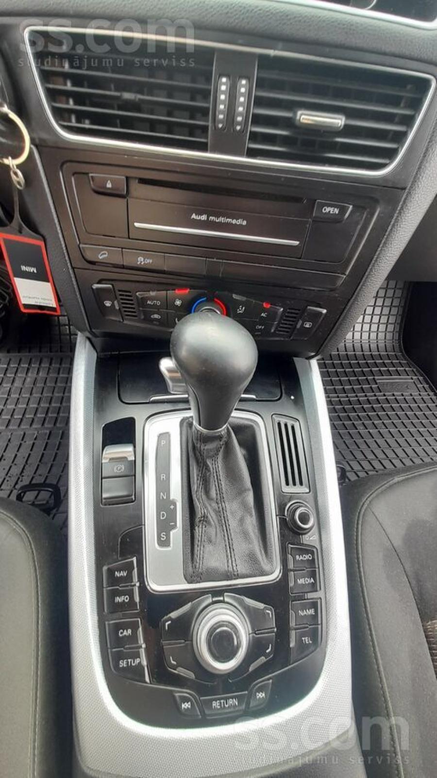 Grey Audi Q5 2010 in Riga, with an engine capacity of 2.00 L and mileage of 307 thousand km for 6200 €, photo 19 on AUTOMOTO.COM.LV