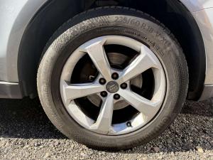 Pelēks Audi Q5 2010 Kauņa, ar dzinēja tilpumu 2.00 L un nobraukumu 276 tūkst. km par 8950 €, foto 10 vietnē AUTOMOTO.COM.LV