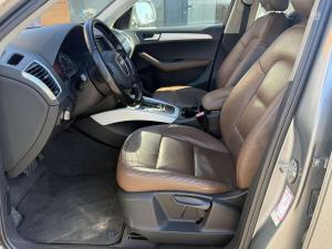 Pelēks Audi Q5 2010 Kauņa, ar dzinēja tilpumu 2.00 L un nobraukumu 276 tūkst. km par 8950 €, foto 12 vietnē AUTOMOTO.COM.LV
