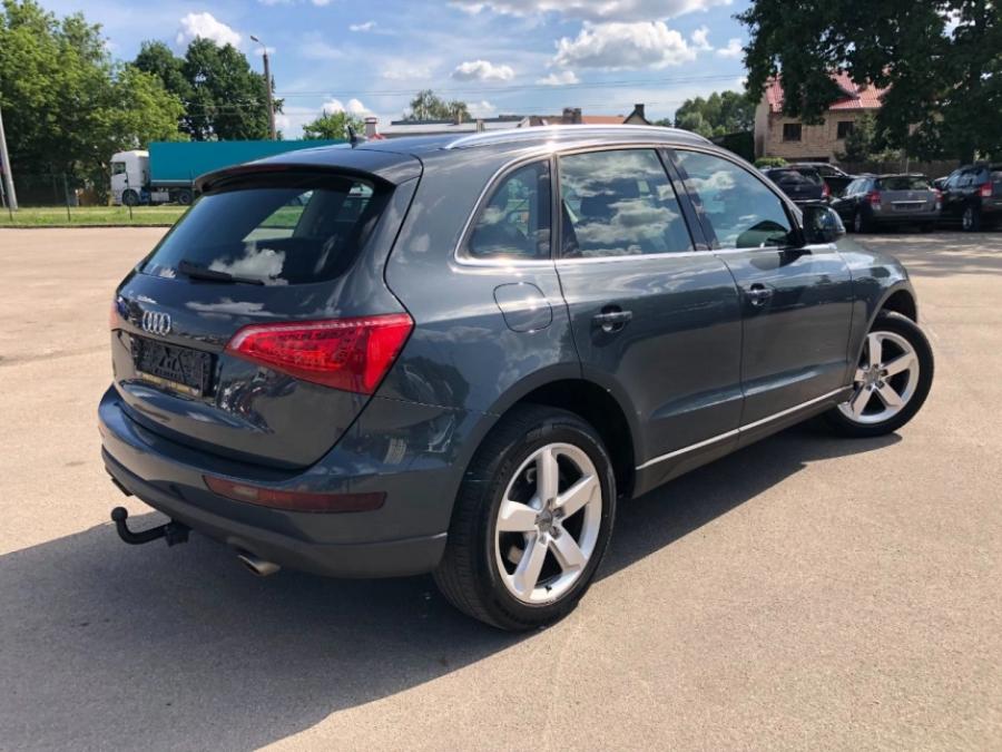 Pelēks Audi Q5 2010 Rīga, ar dzinēja tilpumu 3.00 L un nobraukumu 217 tūkst. km par 11650 €, foto 5 vietnē AUTOMOTO.COM.LV