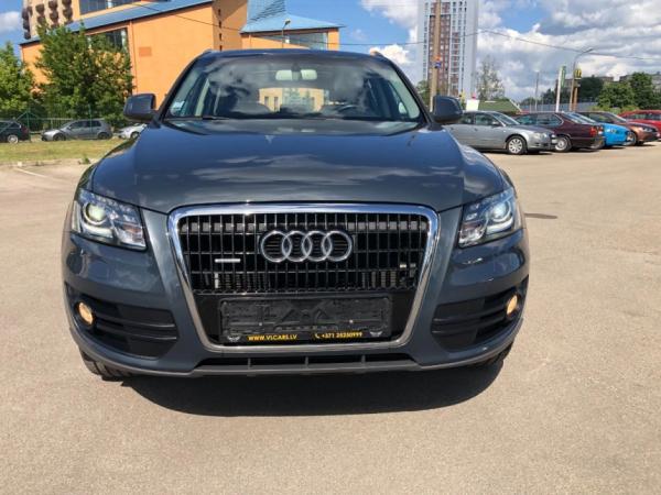Pelēks Audi Q5 2010 Rīga, ar dzinēja tilpumu 3.00 L un nobraukumu 217 tūkst. km par 11650 €, foto 5 vietnē AUTOMOTO.COM.LV