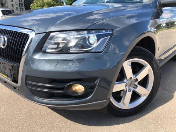 Pelēks Audi Q5 2010 Rīga, ar dzinēja tilpumu 3.00 L un nobraukumu 217 tūkst. km par 11650 €, foto 7 vietnē AUTOMOTO.COM.LV