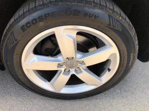 Pelēks Audi Q5 2010 Rīga, ar dzinēja tilpumu 3.00 L un nobraukumu 217 tūkst. km par 11650 €, foto 23 vietnē AUTOMOTO.COM.LV