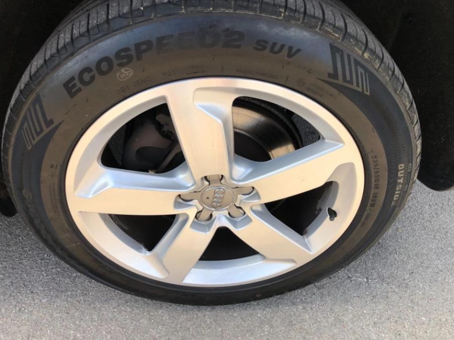 Pelēks Audi Q5 2010 Rīga, ar dzinēja tilpumu 3.00 L un nobraukumu 217 tūkst. km par 11650 €, foto 23 vietnē AUTOMOTO.COM.LV