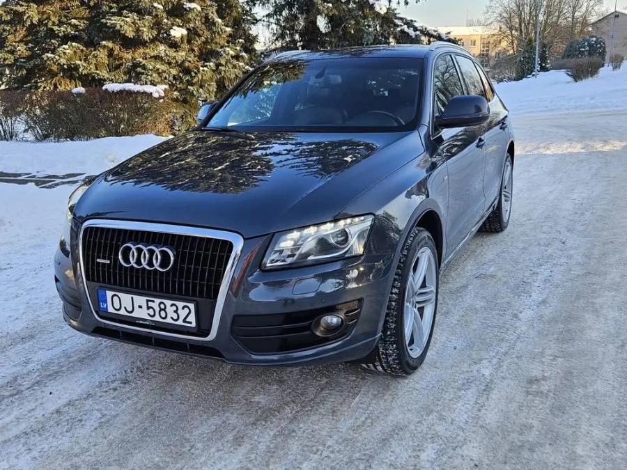 Pelēks Audi Q5 2010 Jēkabpils, ar dzinēja tilpumu 3.00 L un nobraukumu 302 tūkst. km par 10290 €, foto 3 vietnē AUTOMOTO.COM.LV