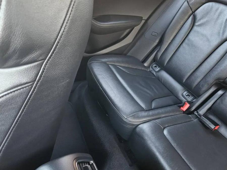 Pelēks Audi Q5 2010 Jēkabpils, ar dzinēja tilpumu 3.00 L un nobraukumu 302 tūkst. km par 10290 €, foto 26 vietnē AUTOMOTO.COM.LV