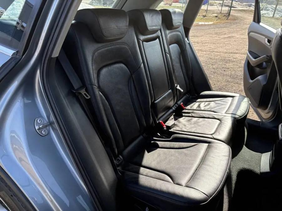 Grey Audi Q5 2010 in Daugavpils, with an engine capacity of 2.00 L and mileage of 227 thousand km for 9250 €, photo 21 on AUTOMOTO.COM.LV