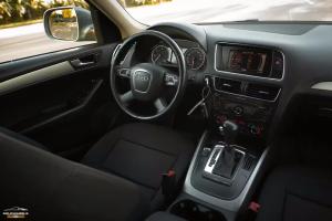 Grey Audi Q5 2010 in Jelgava, with an engine capacity of 2.00 L and mileage of 240 thousand km for 7200 €, photo 8 on AUTOMOTO.COM.LV