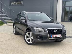 Grey Audi Q5 2010 in Riga, with an engine capacity of 2.00 L and mileage of 239 thousand km for 6500 €, photo 3 on AUTOMOTO.COM.LV