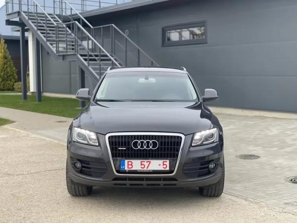 Pelēks Audi Q5 2010 Rīga, ar dzinēja tilpumu 2.00 L un nobraukumu 239 tūkst. km par 6500 €, foto 3 vietnē AUTOMOTO.COM.LV