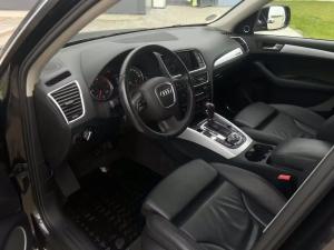 Grey Audi Q5 2010 in Riga, with an engine capacity of 2.00 L and mileage of 239 thousand km for 6500 €, photo 9 on AUTOMOTO.COM.LV