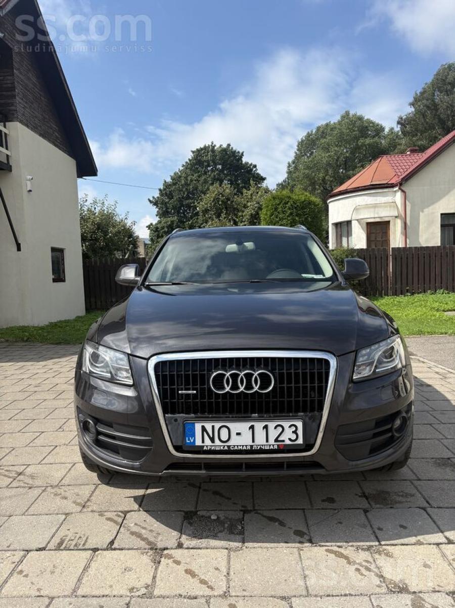 Pelēks Audi Q5 2010 Rīga, ar dzinēja tilpumu 3.00 L un nobraukumu 250 tūkst. km par 9400 €, foto 3 vietnē AUTOMOTO.COM.LV